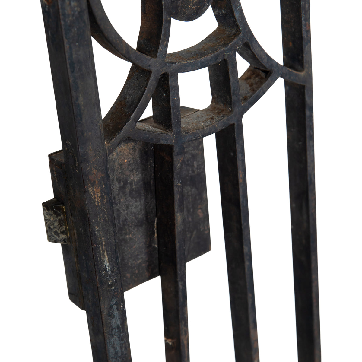 Bastian Gate – FOUND RENTAL CO