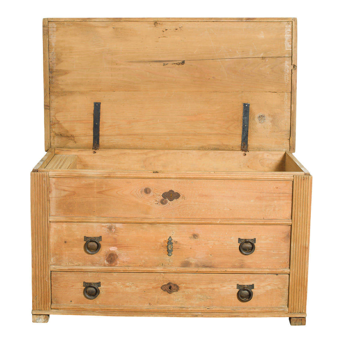 Maera Chest – FOUND RENTAL CO